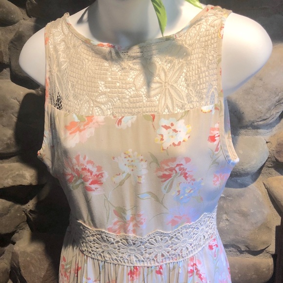 LC Lauren Conrad | Dresses | Lc Lauren Conrad Lace Floral Moon Sundress ...